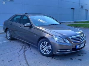 Brown Mercedes-Benz e-200 2011 in Vilnius, with an engine capacity of 2.20 L and mileage of 400 thousand km for 4250 €, photo 23 on AUTOMOTO.COM.LV