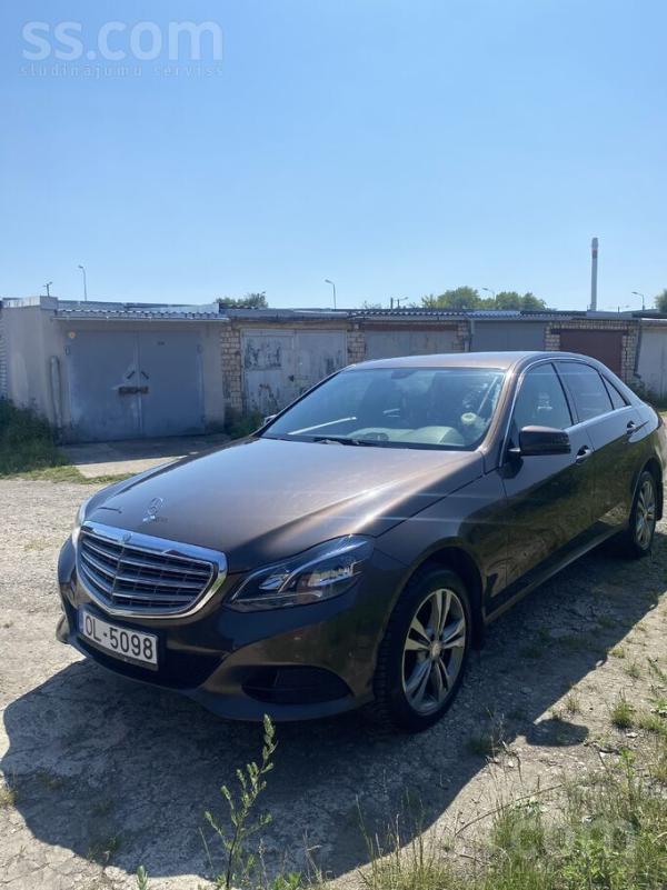 Brown Mercedes-Benz e-200 2013 in Liepaja, with an engine capacity of 2.20 L and mileage of 369 thousand km for 7200 €, photo 1 on AUTOMOTO.COM.LV