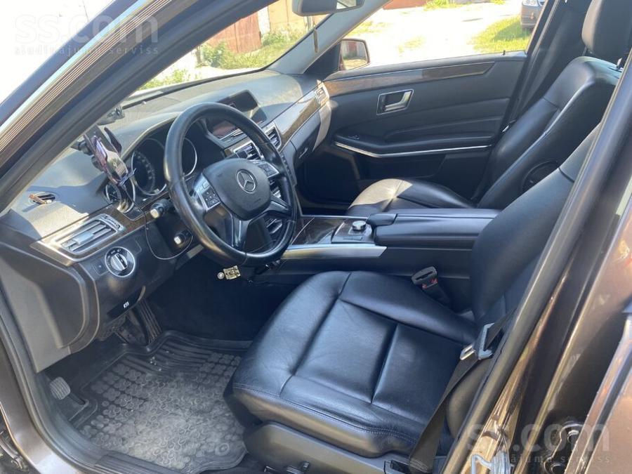 Brūns Mercedes-Benz e-200 2013 Liepāja, ar dzinēja tilpumu 2.20 L un nobraukumu 369 tūkst. km par 7200 €, foto 7 vietnē AUTOMOTO.COM.LV