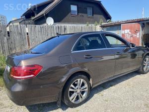 Brūns Mercedes-Benz e-200 2013 Liepāja, ar dzinēja tilpumu 2.20 L un nobraukumu 369 tūkst. km par 7200 €, foto 9 vietnē AUTOMOTO.COM.LV