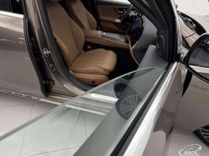 Brown Mercedes-Benz e-200 2025 in Vilnius, with an engine capacity of 1.99 L and mileage of 42 thousand km for 57000 €, photo 12 on AUTOMOTO.COM.LV
