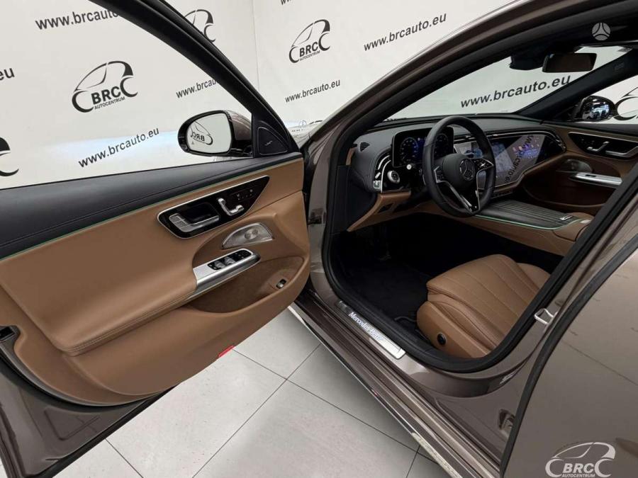 Brown Mercedes-Benz e-200 2025 in Vilnius, with an engine capacity of 1.99 L and mileage of 42 thousand km for 57000 €, photo 24 on AUTOMOTO.COM.LV