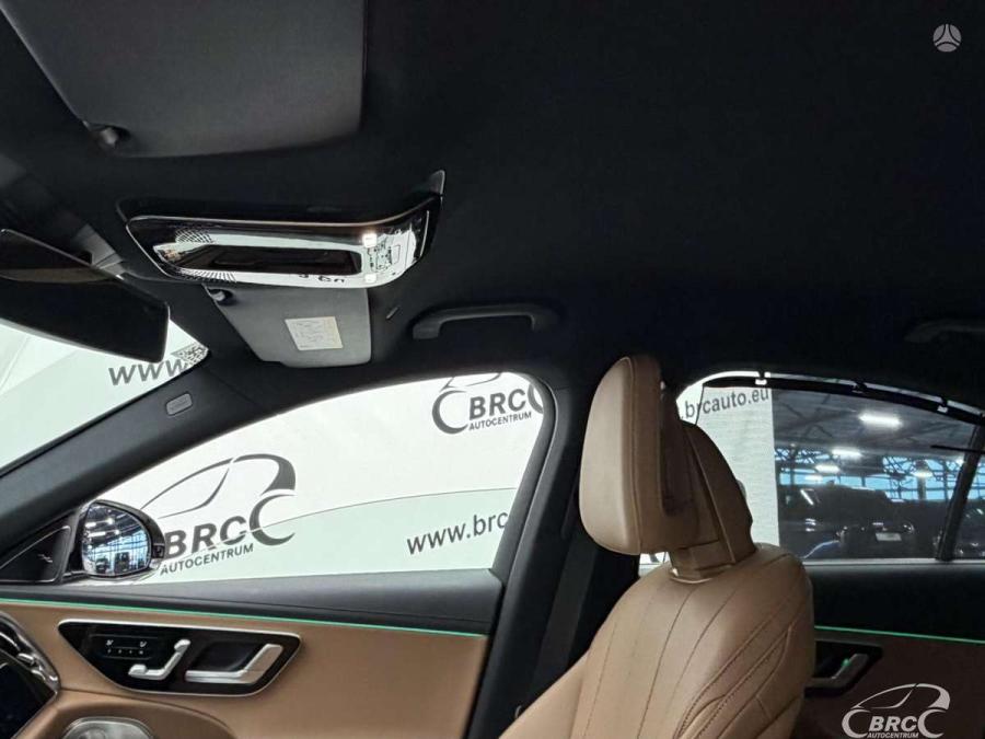 Brown Mercedes-Benz e-200 2025 in Vilnius, with an engine capacity of 1.99 L and mileage of 42 thousand km for 57000 €, photo 30 on AUTOMOTO.COM.LV
