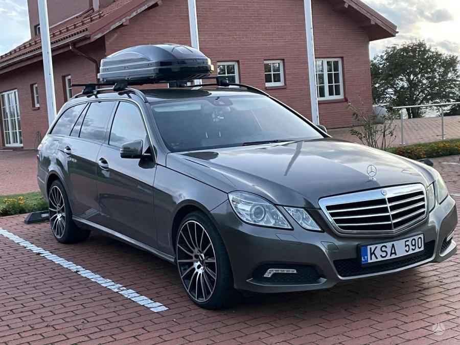 Коричневый Мерседес E 200 2010 в Клайпеда, объемом двигателя 2.14 л и пробегом 400 тыс. км за 6200 €, фото 20 на AUTOMOTO.COM.LV