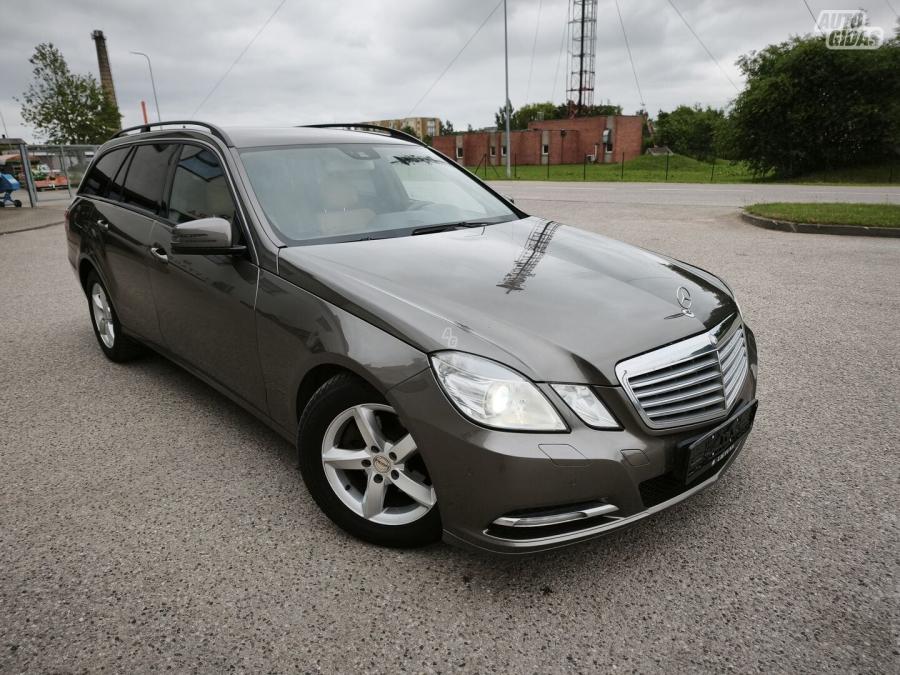 Brūns Mercedes-Benz e-200 2011 Jurbarkas, ar dzinēja tilpumu 2.10 L un nobraukumu 271 tūkst. km par 4850 €, foto 1 vietnē AUTOMOTO.COM.LV