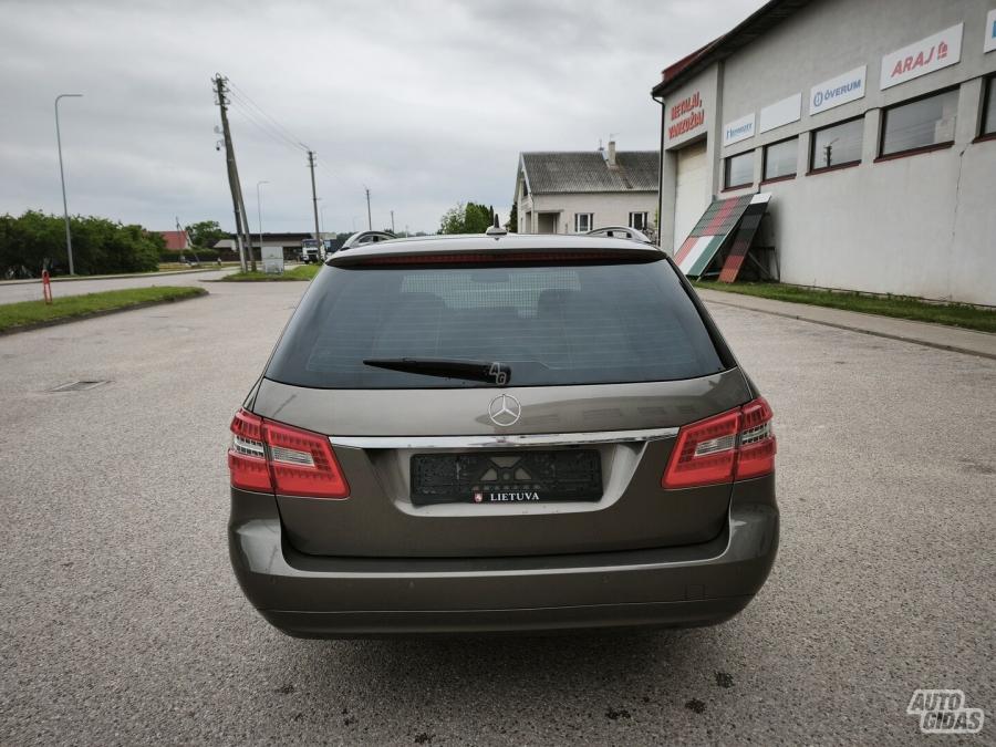 Brūns Mercedes-Benz e-200 2011 Jurbarkas, ar dzinēja tilpumu 2.10 L un nobraukumu 271 tūkst. km par 4850 €, foto 7 vietnē AUTOMOTO.COM.LV