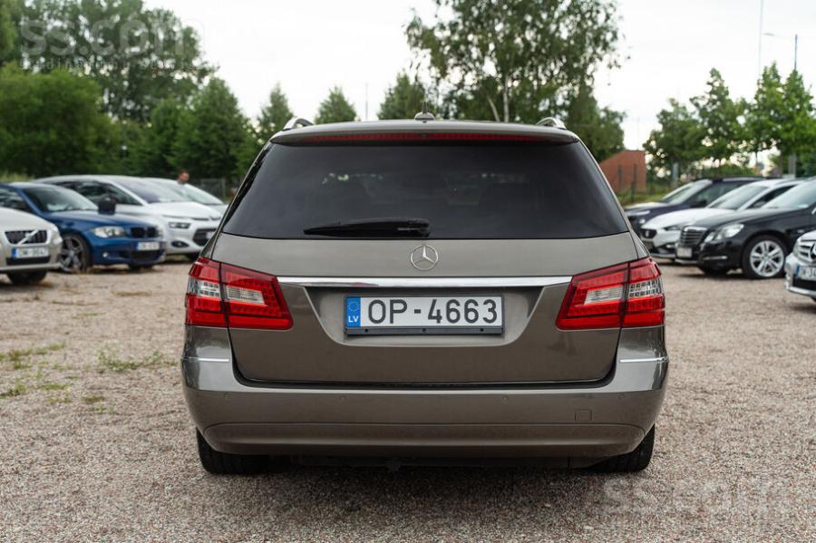 Brūns Mercedes-Benz e-200 2011 Liepāja, ar dzinēja tilpumu 2.20 L un nobraukumu 258 tūkst. km par 7700 €, foto 7 vietnē AUTOMOTO.COM.LV