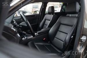 Brūns Mercedes-Benz e-200 2011 Liepāja, ar dzinēja tilpumu 2.20 L un nobraukumu 258 tūkst. km par 7700 €, foto 15 vietnē AUTOMOTO.COM.LV