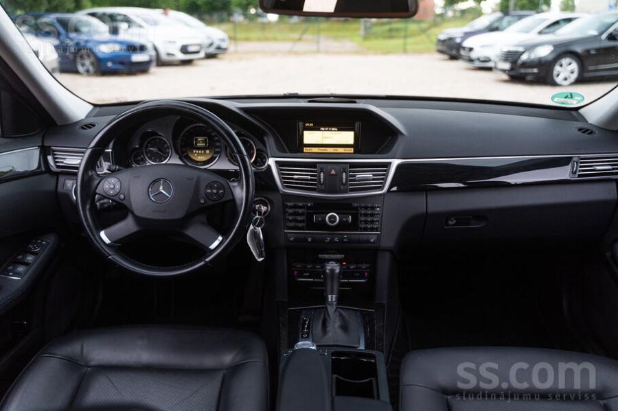 Brūns Mercedes-Benz e-200 2011 Liepāja, ar dzinēja tilpumu 2.20 L un nobraukumu 258 tūkst. km par 7700 €, foto 16 vietnē AUTOMOTO.COM.LV
