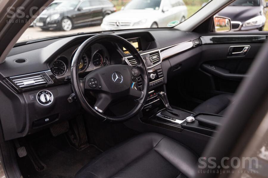Brūns Mercedes-Benz e-200 2011 Liepāja, ar dzinēja tilpumu 2.20 L un nobraukumu 258 tūkst. km par 7700 €, foto 22 vietnē AUTOMOTO.COM.LV