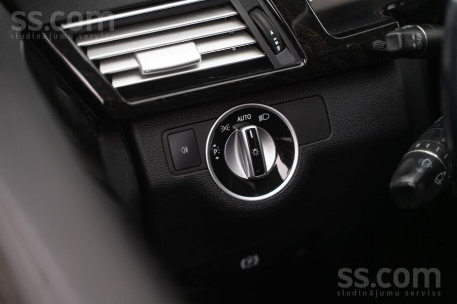 Brūns Mercedes-Benz e-200 2011 Liepāja, ar dzinēja tilpumu 2.20 L un nobraukumu 258 tūkst. km par 7700 €, foto 23 vietnē AUTOMOTO.COM.LV