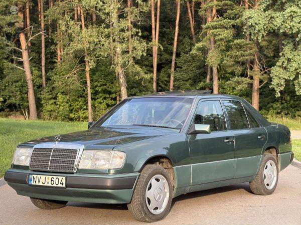 Зеленый Мерседес E 200 1991 в Вильнюс, объемом двигателя 2.00 л и пробегом 195 тыс. км за 7350 €, фото 4 на AUTOMOTO.COM.LV