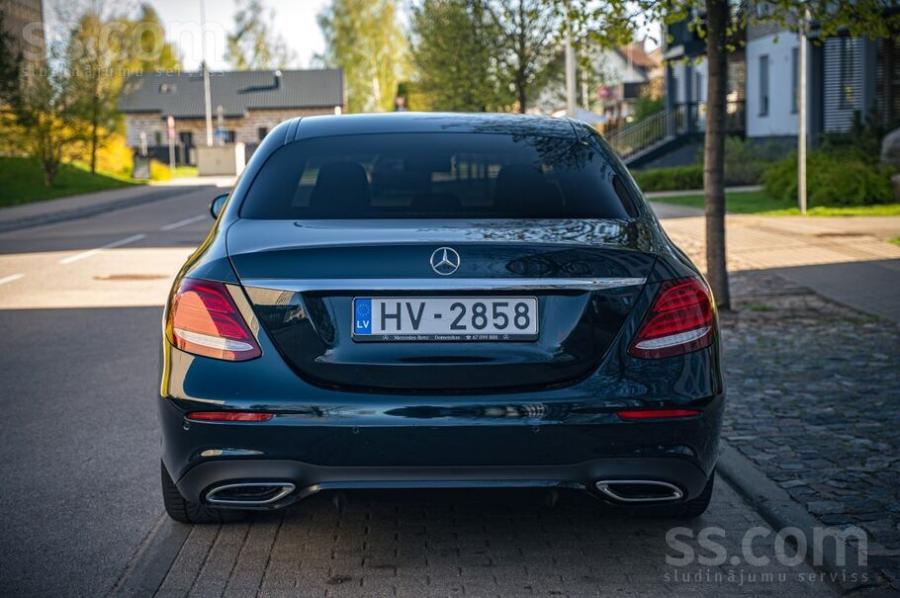 Zaļš Mercedes-Benz e-200 2017 Rīga, ar dzinēja tilpumu 2.00 L un nobraukumu 174 tūkst. km par 23990 €, foto 5 vietnē AUTOMOTO.COM.LV