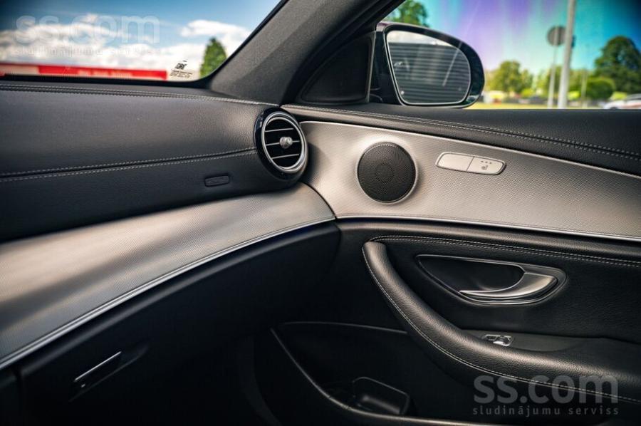 Zaļš Mercedes-Benz e-200 2017 Rīga, ar dzinēja tilpumu 2.00 L un nobraukumu 197 tūkst. km par 20990 €, foto 26 vietnē AUTOMOTO.COM.LV