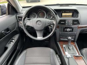 Grey Mercedes-Benz e-200 2010 in Kedainiai, with an engine capacity of 1.80 L and mileage of 246 thousand km for 7950 €, photo 30 on AUTOMOTO.COM.LV