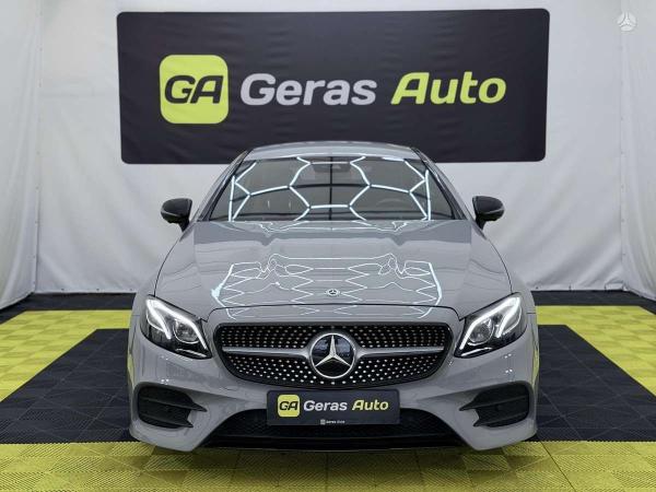 Grey Mercedes-Benz e-200 2017 in Vilnius, with an engine capacity of 1.99 L and mileage of 102 thousand km for 26950 €, photo 7 on AUTOMOTO.COM.LV