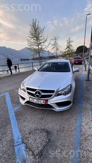 Grey Mercedes-Benz e-200 2017 in Riga, with an engine capacity of 2.00 L and mileage of 60 thousand km for 26000 €, photo 1 on AUTOMOTO.COM.LV