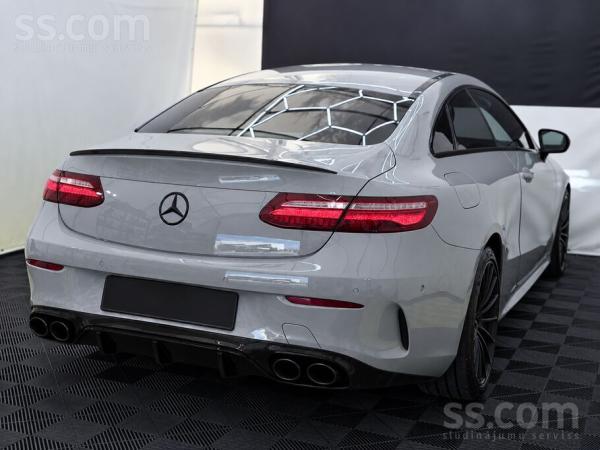 Pelēks Mercedes-Benz e-200 2017 Rīga, ar dzinēja tilpumu 2.00 L un nobraukumu 104 tūkst. km par 29950 €, foto 7 vietnē AUTOMOTO.COM.LV