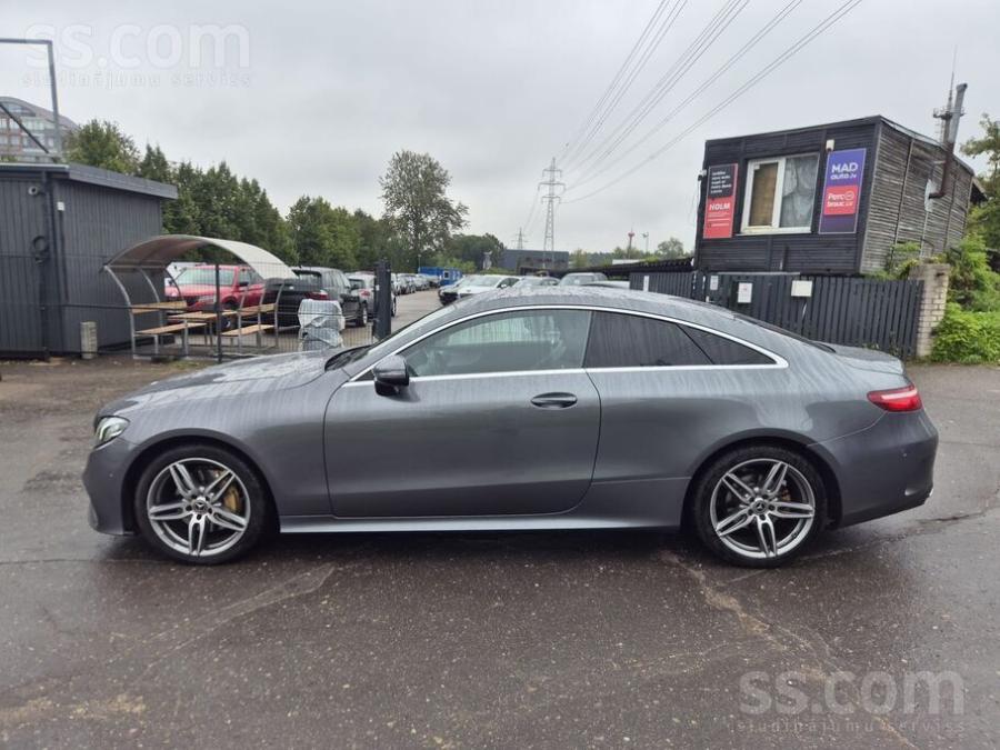 Pelēks Mercedes-Benz e-200 2019 Rīga, ar dzinēja tilpumu 2.00 L un nobraukumu 136 tūkst. km par 32990 €, foto 10 vietnē AUTOMOTO.COM.LV