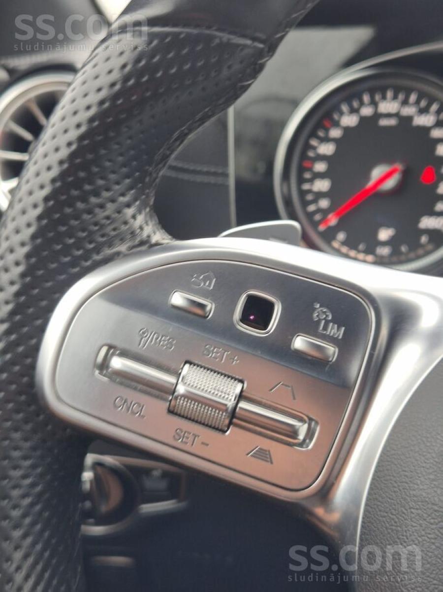 Pelēks Mercedes-Benz e-200 2019 Rīga, ar dzinēja tilpumu 2.00 L un nobraukumu 136 tūkst. km par 32990 €, foto 18 vietnē AUTOMOTO.COM.LV