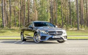Серый Мерседес E 200 2019 в Рига, объемом двигателя 2.00 л и пробегом 136 тыс. км за 32990 €, фото 3 на AUTOMOTO.COM.LV