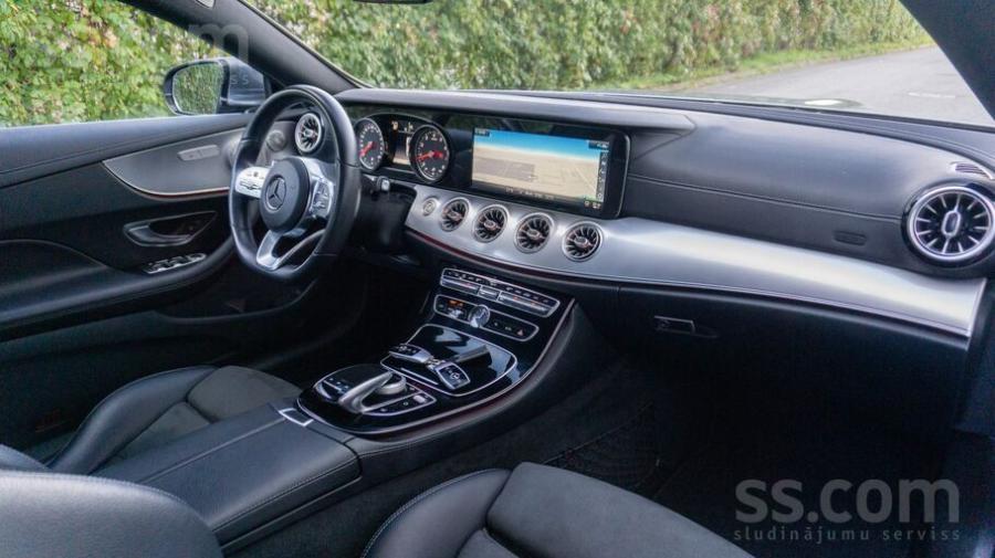 Серый Мерседес E 200 2019 в Рига, объемом двигателя 2.00 л и пробегом 136 тыс. км за 32990 €, фото 12 на AUTOMOTO.COM.LV