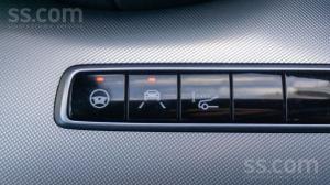 Серый Мерседес E 200 2019 в Рига, объемом двигателя 2.00 л и пробегом 136 тыс. км за 32990 €, фото 23 на AUTOMOTO.COM.LV