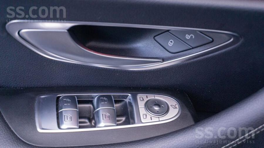 Серый Мерседес E 200 2019 в Рига, объемом двигателя 2.00 л и пробегом 136 тыс. км за 32990 €, фото 26 на AUTOMOTO.COM.LV