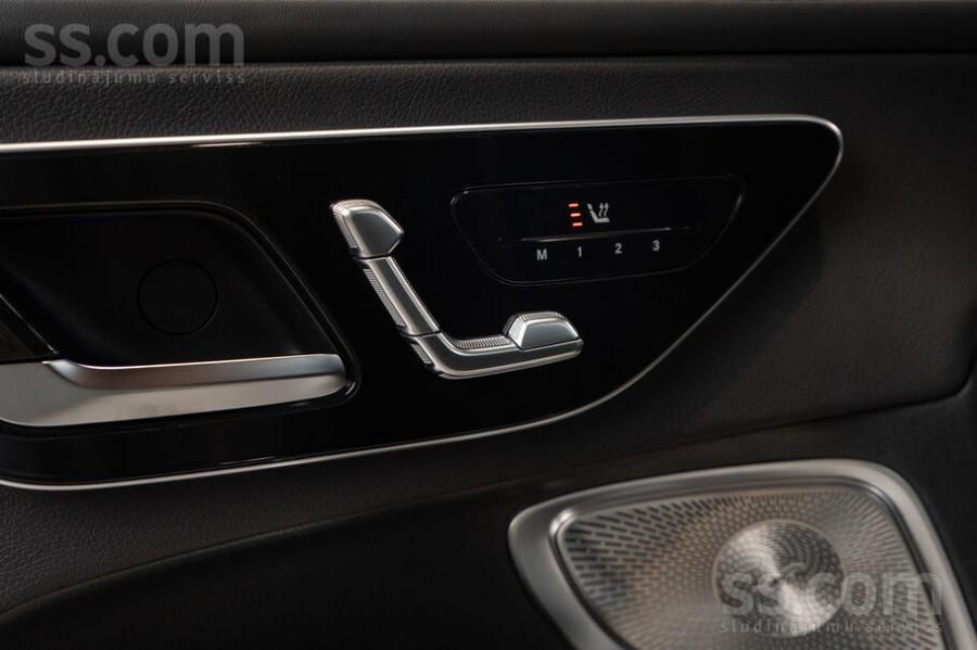 Pelēks Mercedes-Benz e-200 2024 Rīga, ar dzinēja tilpumu 2.00 L un nobraukumu 26 tūkst. km par 50820 €, foto 14 vietnē AUTOMOTO.COM.LV