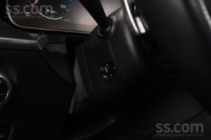 Pelēks Mercedes-Benz e-200 2024 Rīga, ar dzinēja tilpumu 2.00 L un nobraukumu 26 tūkst. km par 50820 €, foto 18 vietnē AUTOMOTO.COM.LV