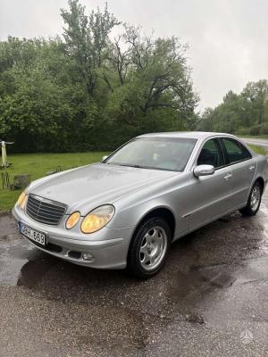 Grey Mercedes-Benz e-200 2002 in Prienai, with an engine capacity of 2.15 L and mileage of 437 thousand km for 1700 €, photo 1 on AUTOMOTO.COM.LV