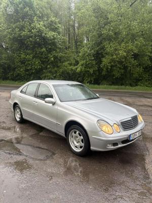 Pelēks Mercedes-Benz e-200 2002 Prienai, ar dzinēja tilpumu 2.15 L un nobraukumu 437 tūkst. km par 1700 €, foto 6 vietnē AUTOMOTO.COM.LV