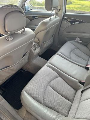 Pelēks Mercedes-Benz e-200 2003 Cēsis, ar dzinēja tilpumu 2.10 L un nobraukumu 360 tūkst. km par 1900 €, foto 4 vietnē AUTOMOTO.COM.LV