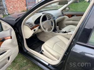 Pelēks Mercedes-Benz e-200 2004 Aizkraukle, ar dzinēja tilpumu 2.20 L un nobraukumu 220 tūkst. km par 6500 €, foto 4 vietnē AUTOMOTO.COM.LV