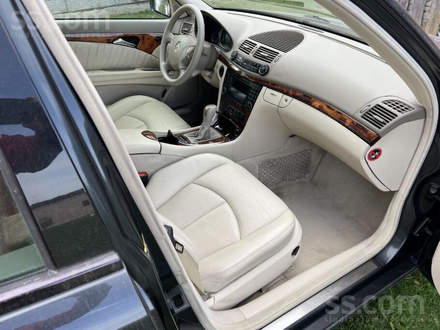 Pelēks Mercedes-Benz e-200 2004 Aizkraukle, ar dzinēja tilpumu 2.20 L un nobraukumu 220 tūkst. km par 6500 €, foto 5 vietnē AUTOMOTO.COM.LV