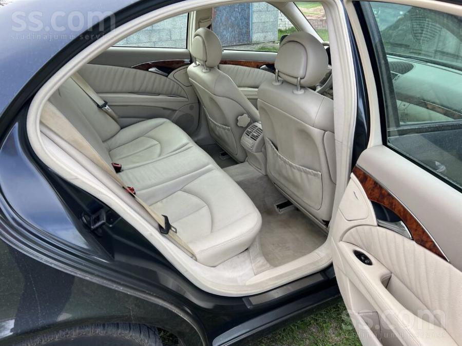 Pelēks Mercedes-Benz e-200 2004 Aizkraukle, ar dzinēja tilpumu 2.20 L un nobraukumu 220 tūkst. km par 6500 €, foto 7 vietnē AUTOMOTO.COM.LV