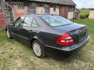 Pelēks Mercedes-Benz e-200 2004 Aizkraukle, ar dzinēja tilpumu 2.20 L un nobraukumu 220 tūkst. km par 6500 €, foto 31 vietnē AUTOMOTO.COM.LV