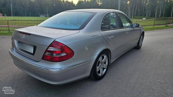 Grey Mercedes-Benz e-200 2004 in Siauliai, with an engine capacity of 1.80 L and mileage of 302 thousand km for 2350 €, photo 5 on AUTOMOTO.COM.LV