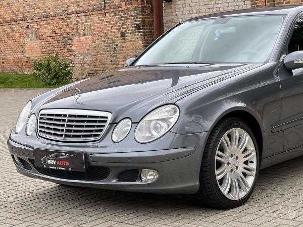 Grey Mercedes-Benz e-200 2006 in Kedainiai, with an engine capacity of 2.15 L and mileage of 275 thousand km for 4250 €, photo 10 on AUTOMOTO.COM.LV