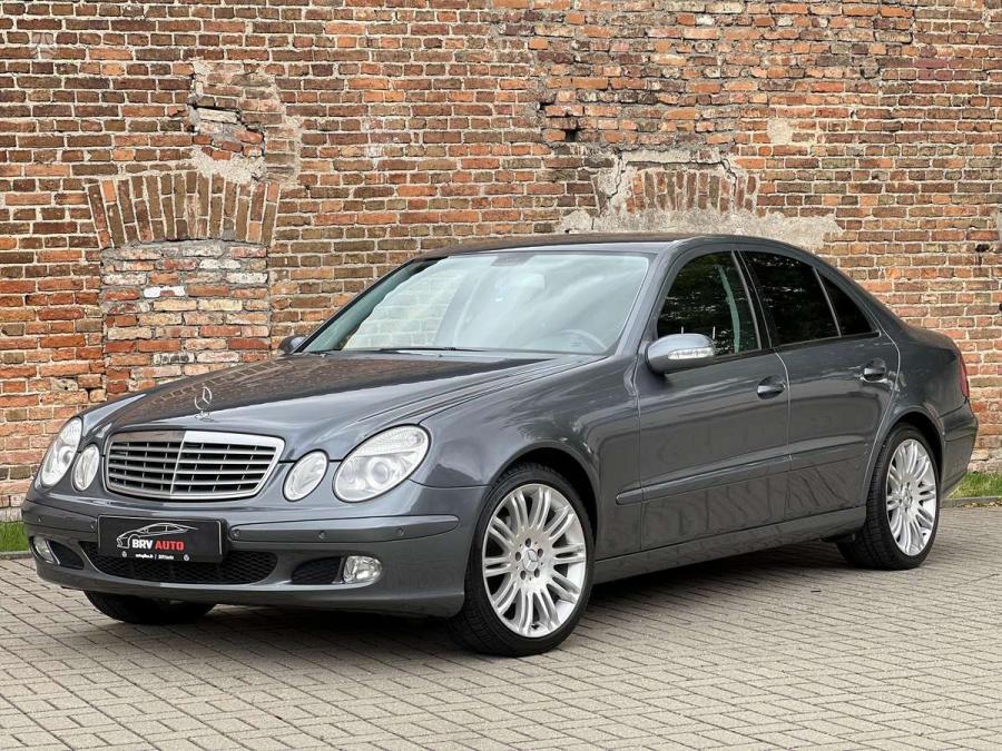 Grey Mercedes-Benz e-200 2006 in Kedainiai, with an engine capacity of 2.15 L and mileage of 275 thousand km for 4250 €, photo 1 on AUTOMOTO.COM.LV