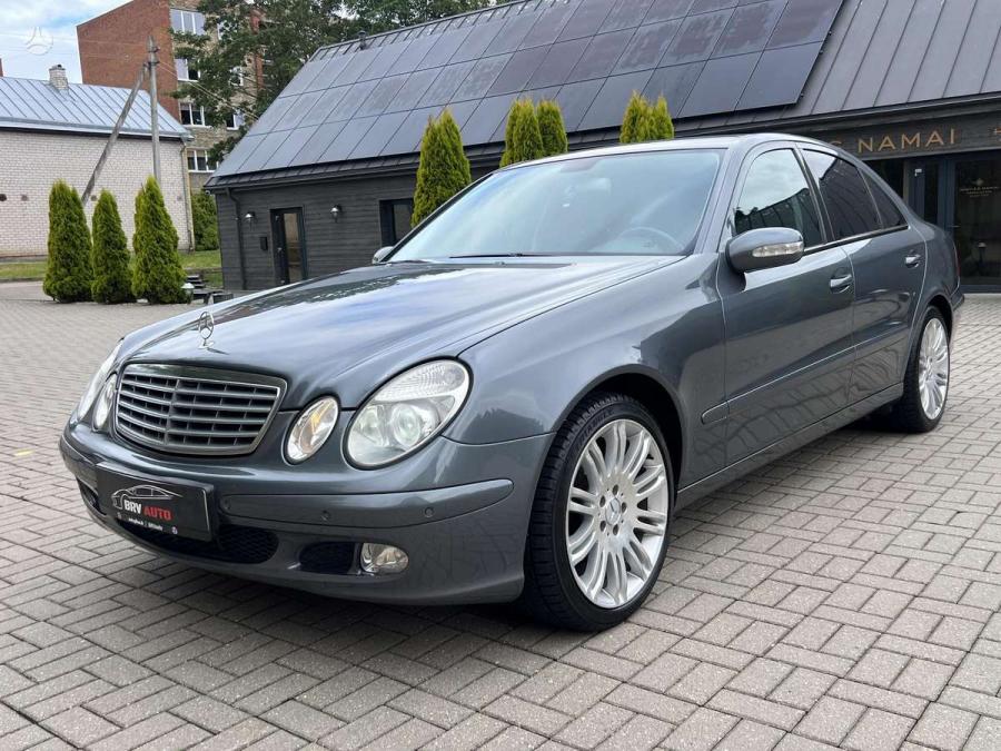 Grey Mercedes-Benz e-200 2006 in Kedainiai, with an engine capacity of 2.15 L and mileage of 275 thousand km for 4250 €, photo 15 on AUTOMOTO.COM.LV