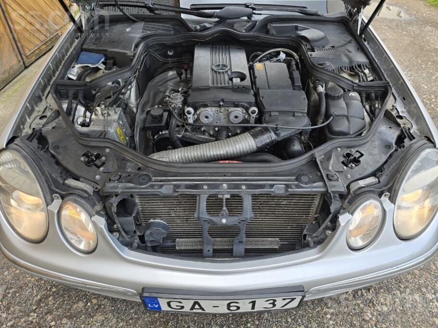 Grey Mercedes-Benz e-200 2006 in Riga, with an engine capacity of 1.80 L and mileage of 0 thousand km for 1650 €, photo 8 on AUTOMOTO.COM.LV