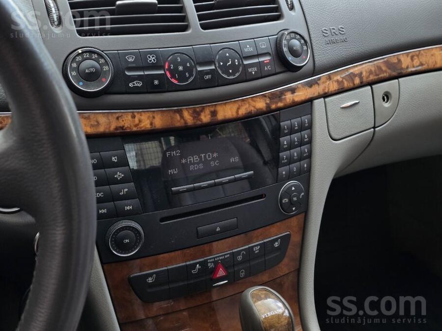 Grey Mercedes-Benz e-200 2006 in Riga, with an engine capacity of 1.80 L and mileage of 0 thousand km for 1650 €, photo 11 on AUTOMOTO.COM.LV