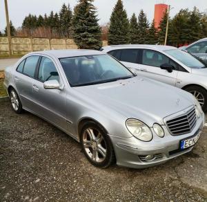 Pelēks Mercedes-Benz e-200 2007 Marijampole, ar dzinēja tilpumu 1.80 L un nobraukumu 309 tūkst. km par 1500 €, foto 4 vietnē AUTOMOTO.COM.LV