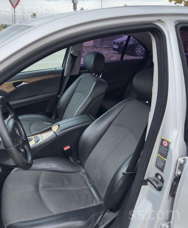 Pelēks Mercedes-Benz e-200 2007 Rīga, ar dzinēja tilpumu 2.10 L un nobraukumu 359 tūkst. km par 3000 €, foto 6 vietnē AUTOMOTO.COM.LV