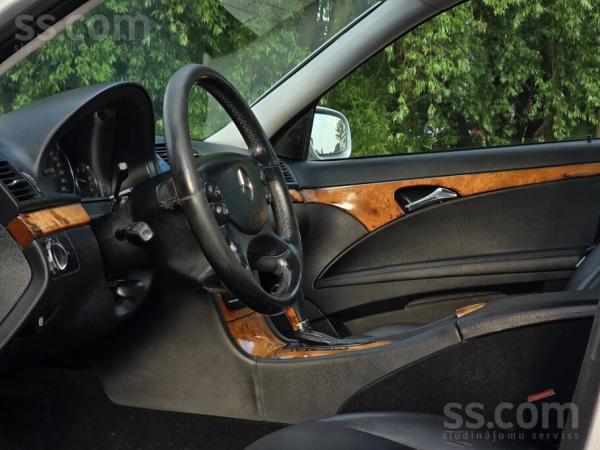 Pelēks Mercedes-Benz e-200 2008 Tukums, ar dzinēja tilpumu 2.20 L un nobraukumu 385 tūkst. km par 1880 €, foto 7 vietnē AUTOMOTO.COM.LV