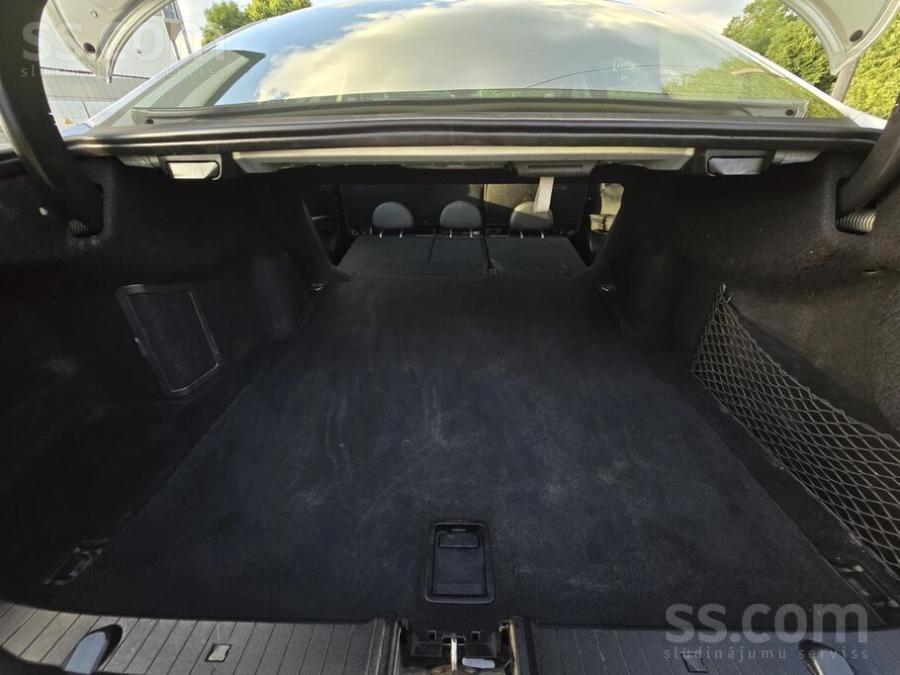 Pelēks Mercedes-Benz e-200 2008 Tukums, ar dzinēja tilpumu 2.20 L un nobraukumu 385 tūkst. km par 1880 €, foto 15 vietnē AUTOMOTO.COM.LV
