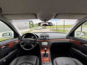 Серый Мерседес E 200 2008 в Каунас, объемом двигателя 2.20 л и пробегом 222 тыс. км за 3500 €, фото 18 на AUTOMOTO.COM.LV