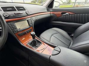 Серый Мерседес E 200 2008 в Каунас, объемом двигателя 2.20 л и пробегом 222 тыс. км за 3500 €, фото 21 на AUTOMOTO.COM.LV