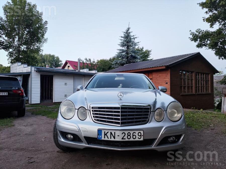 Серый Мерседес E 200 2008 в Резекне, объемом двигателя 2.20 л и пробегом 304 тыс. км за 2850 €, фото 3 на AUTOMOTO.COM.LV